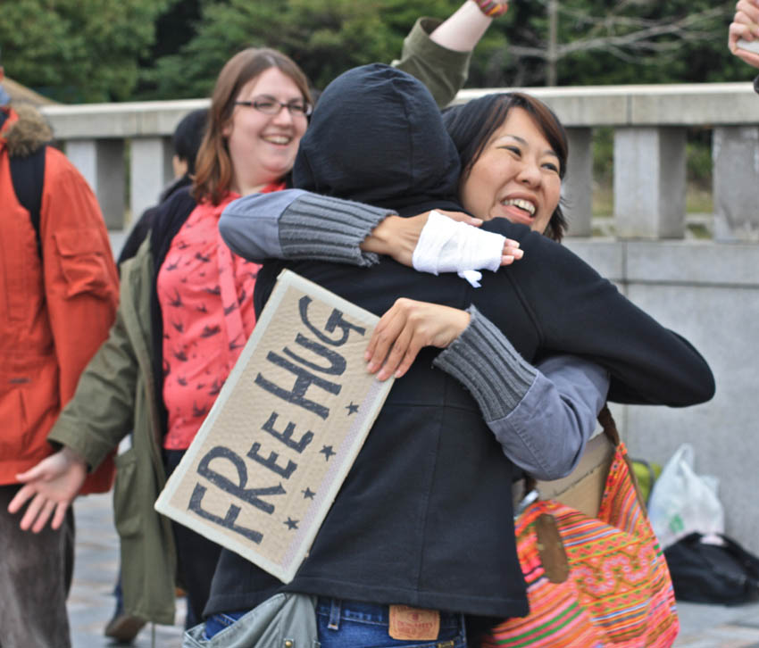 Shayla Maddox: Japan Adventures: Free Hugs!