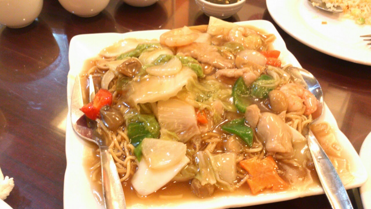 Konted's Make My Day 2: One Rainy Sunday Afternoon at Hap Chan