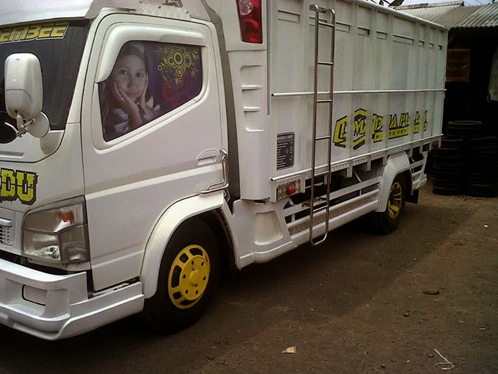 Modifikasi Mitsubishi canter White ~ Canter Modification