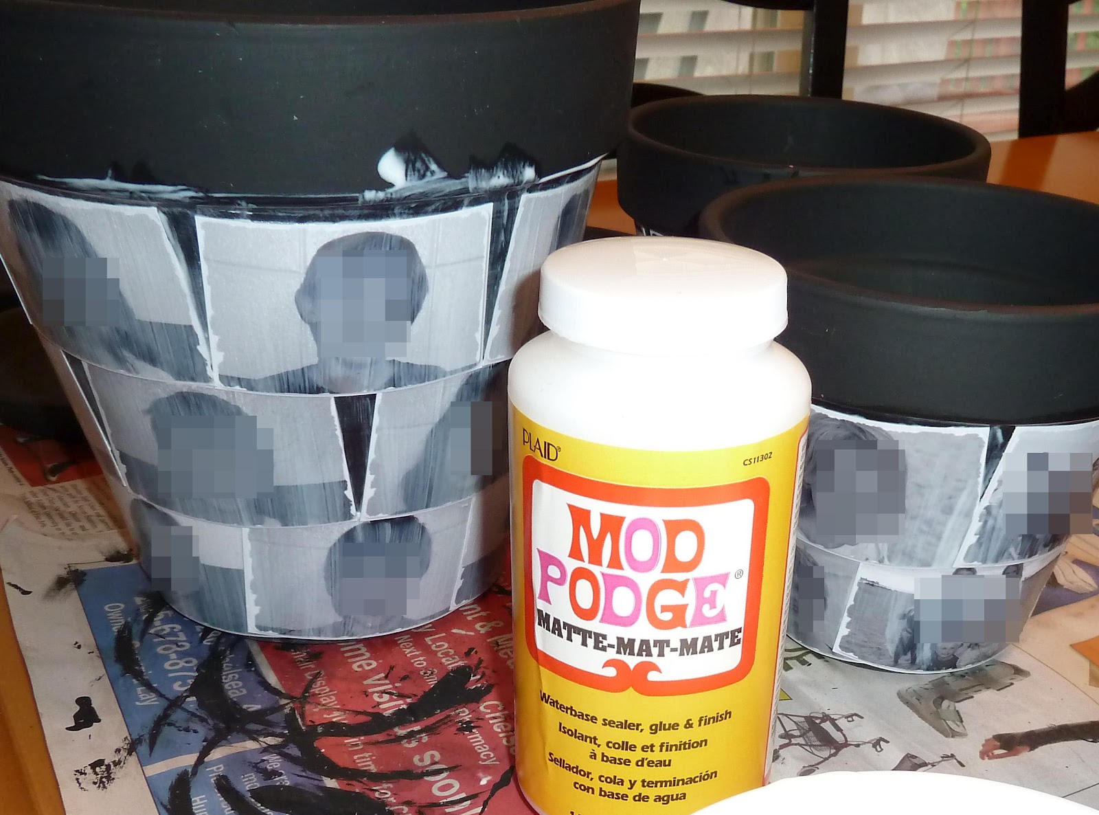 Room Mom Extraordinaire: Mod Podge Flower Pots
