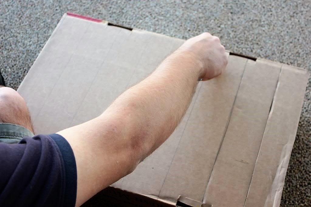 Clearwater Cottage: Easy Cardboard Picket Fence Decoration