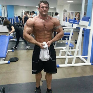 world bodybuilders pictures: Kosovan bodybuilder Besart Maxharraj