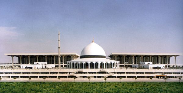 Life in the Air: Pringles in the Desert