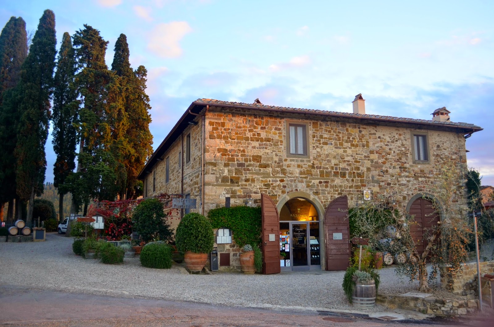 Tanino Doce: Osteria di Passignano - Enoteca e Restaurante da Vinícola ...