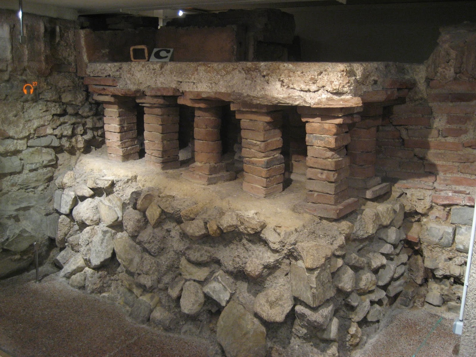 Torben Retboll - Teacher and Traveller: The Roman Museum in Vienna (2)