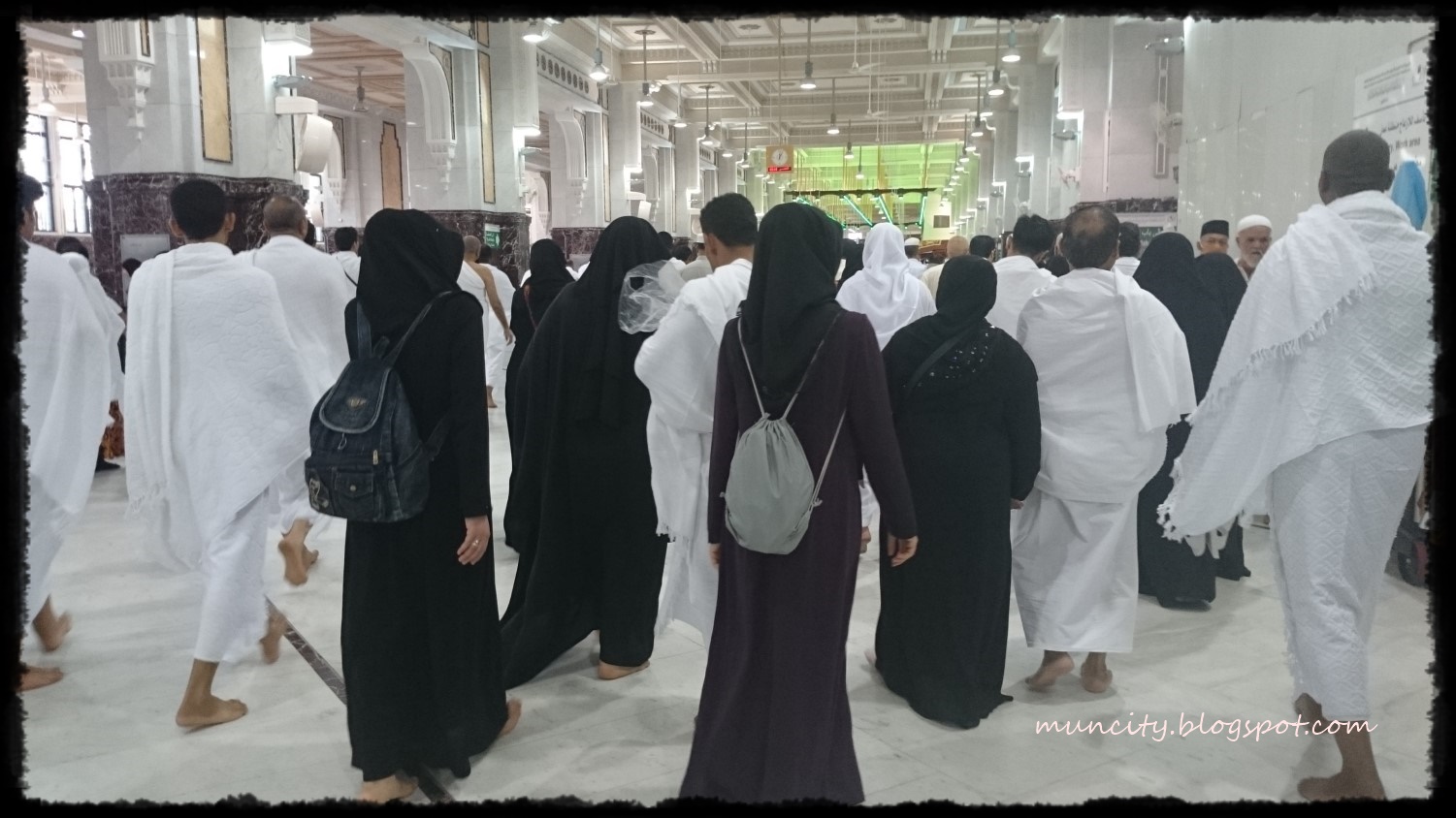 Lalalaland...: Umrah Ramadan : The first Umrah