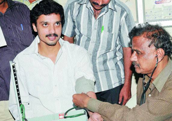 ReporterShiv: Beginning of the end for Bellary Reddy mine barons?