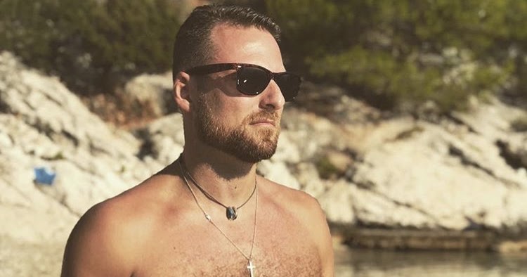 Speedo Musings: Black Speedo