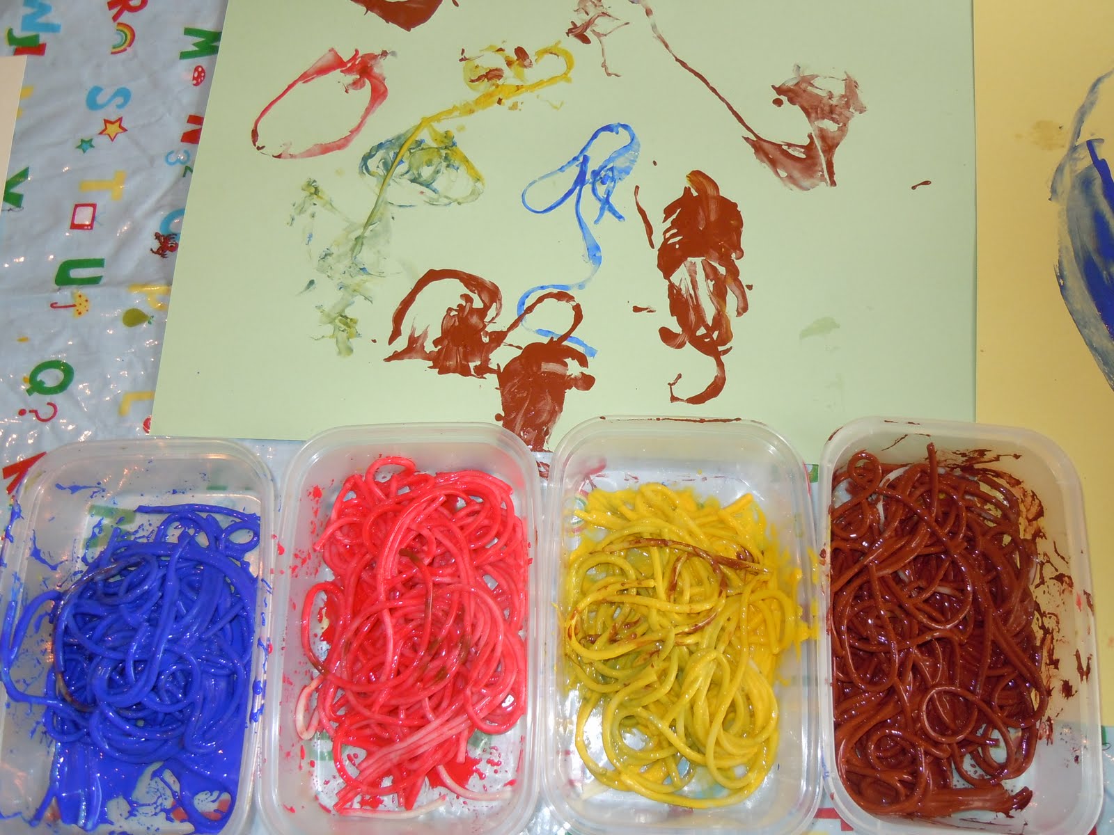 Messy Play: Spaghetti | Oakley Childcare