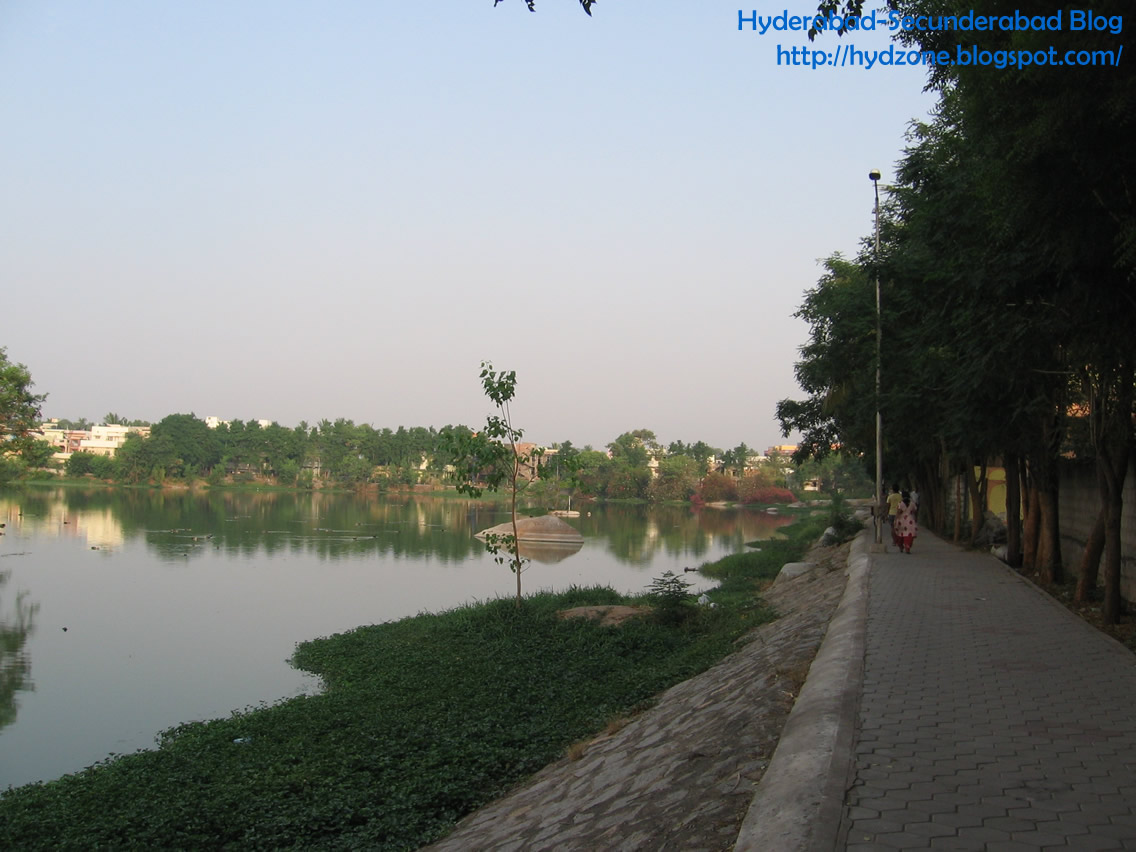 Hyderabad - Secunderabad Blog: The Safilguda Lake - Mini Tank Bund