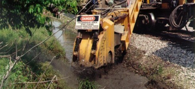 Industrial History: MoW: Loram DC-3 (Ditch Cleaner)