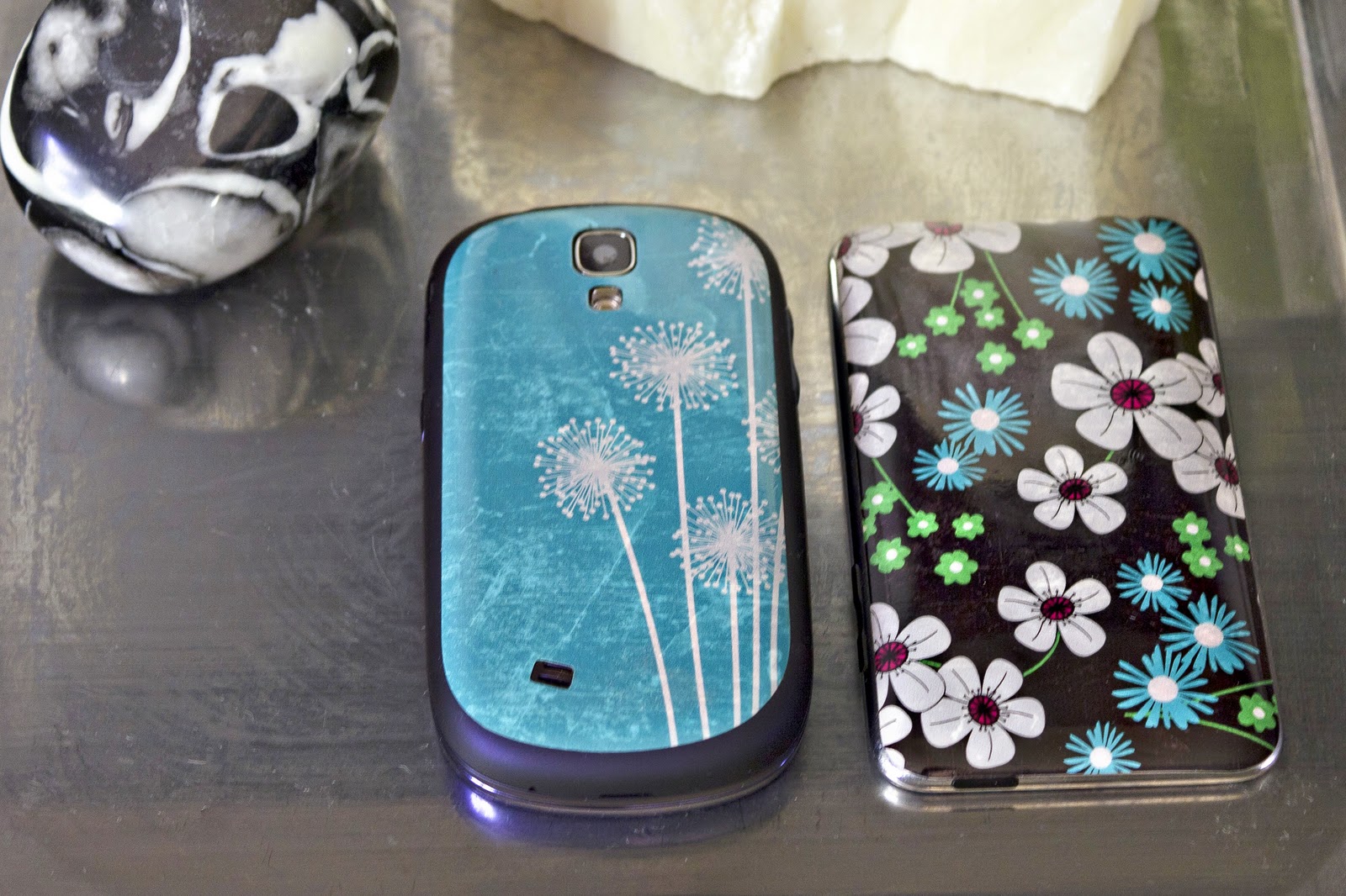 Craftastical!: iPod and Phone Skins--Blemish Free and So Pretty!
