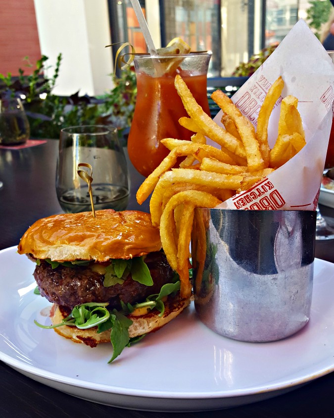 Mango & Tomato: The Tale Of Two Burgers in DC: Duke's Grocery and DBGB