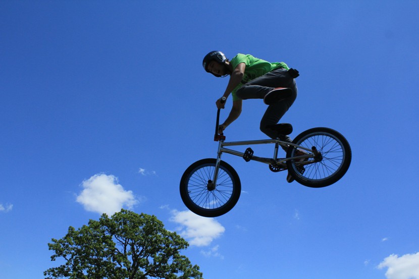 JBar Cycling: Airborne At Angry Dave's Wheels and Bikes