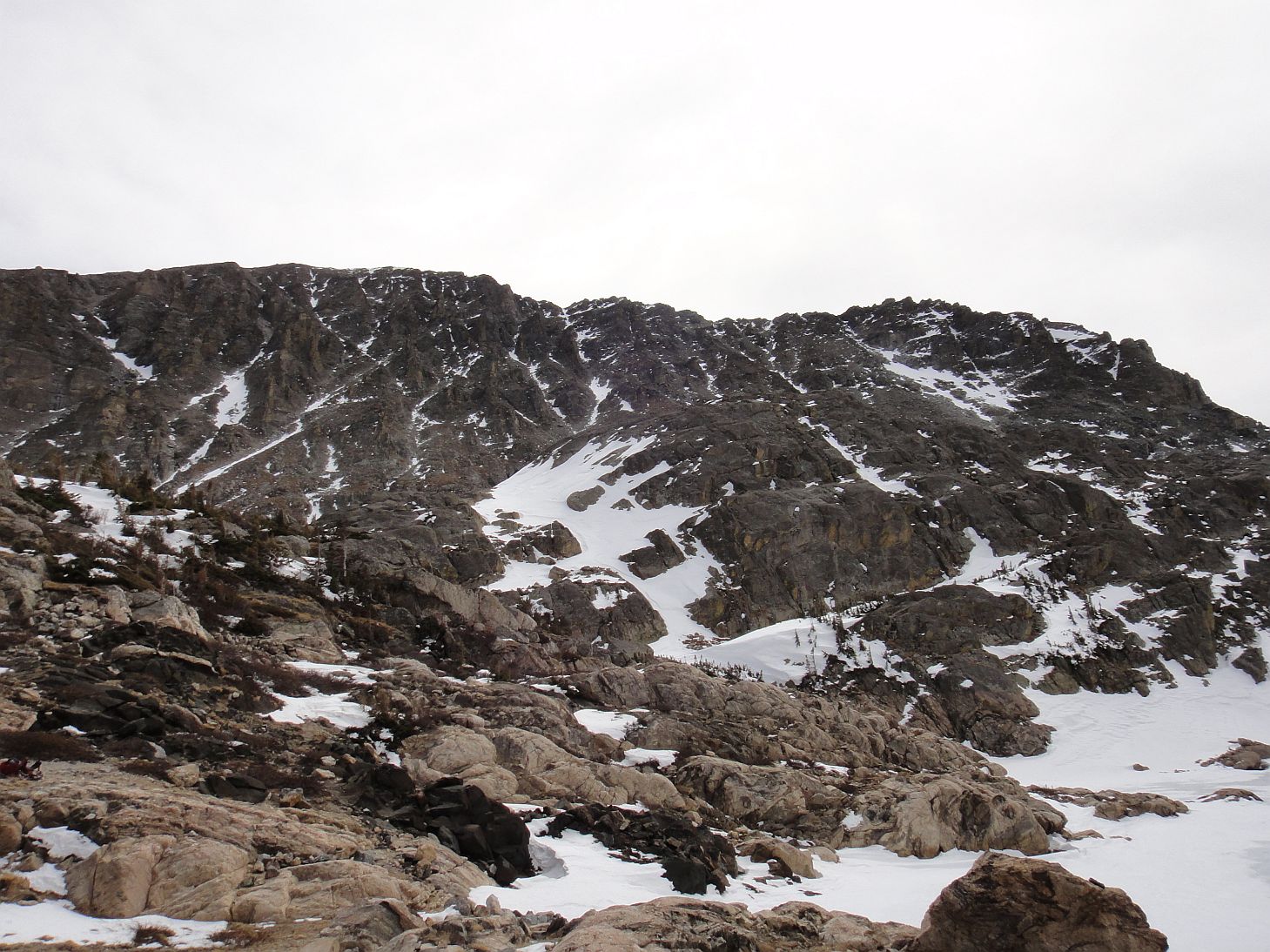 Hiking Rocky Mountain National Park: Bluebird Lake in the Winter.