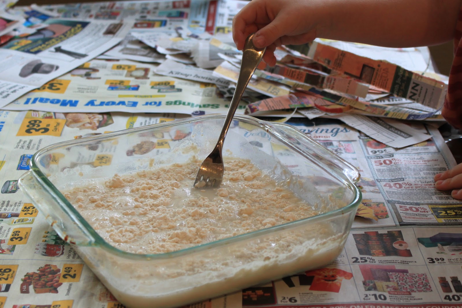watch out for the woestmans: How to make a Paper Mache Piñata