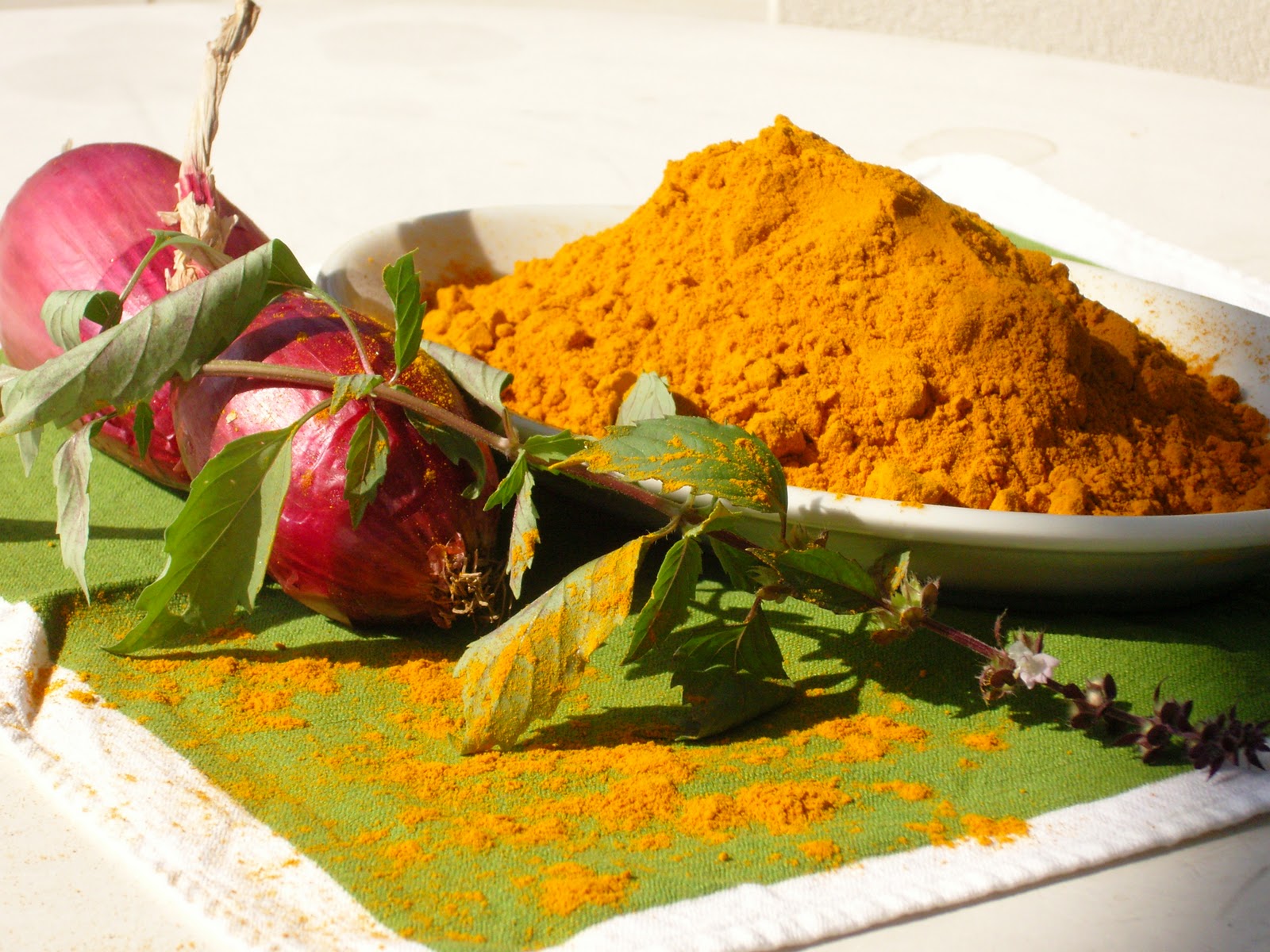 La mia cucina persiana: Riso Basmati con fave secche e curcuma "Dampokhtak"