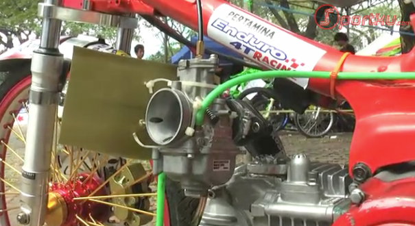 Modifikasi Yamaha Crypton Untuk Balap Drag Bike - 201 M SPEED