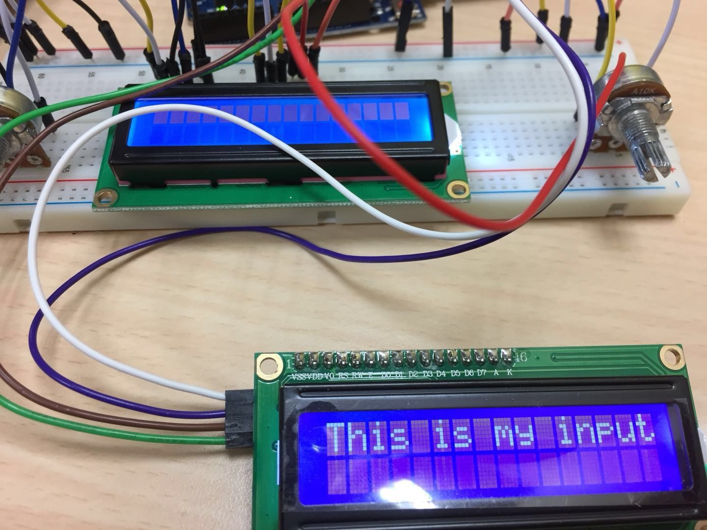 Python可以這樣玩(22)：兩種 1602 LCD 實作