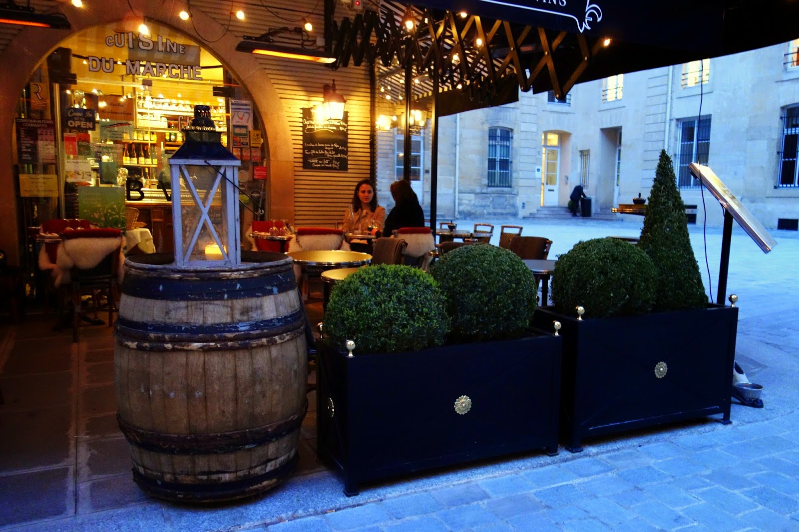 Nos Adresses : Le Bistrot Valois, la cuisine de terroir authentique - 1 ...