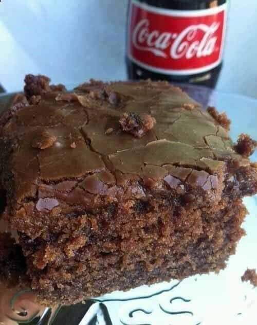 Recipes Cooking Home: Double Chocolate Coca Cola Cake
