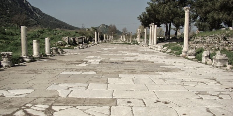 Turkey - Ephesus: Harbor or Arcadian Street