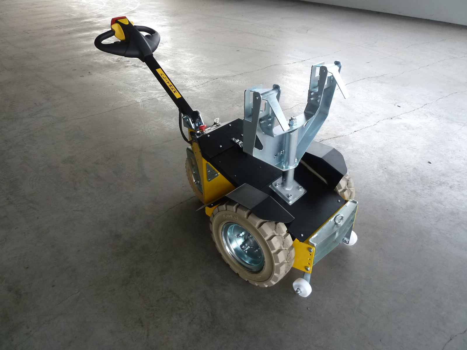 SPO Spacepac Industries Online store: electric pusher mover