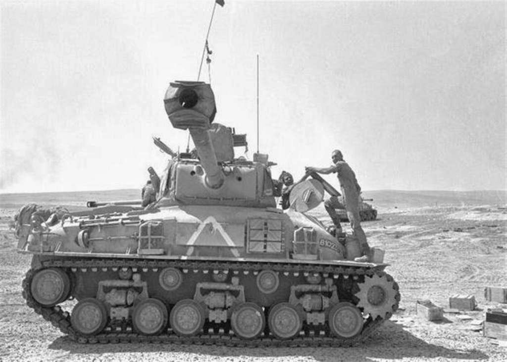 Ed Okun "Modeling Military History": Israeli M-51 Sherman 1967-1973 in ...