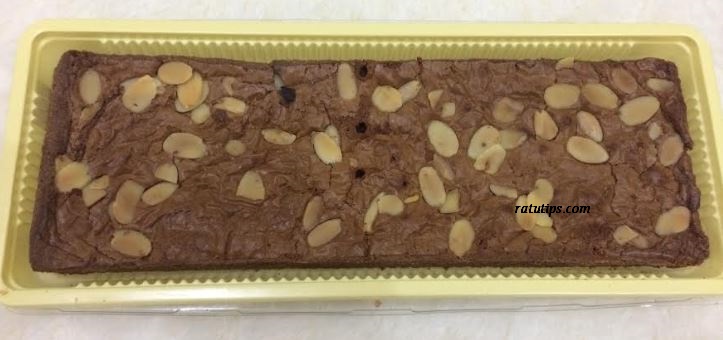 Brownies Panggang Terlezat Saat ini, Amanda atau Prima Rasa? - ratutips