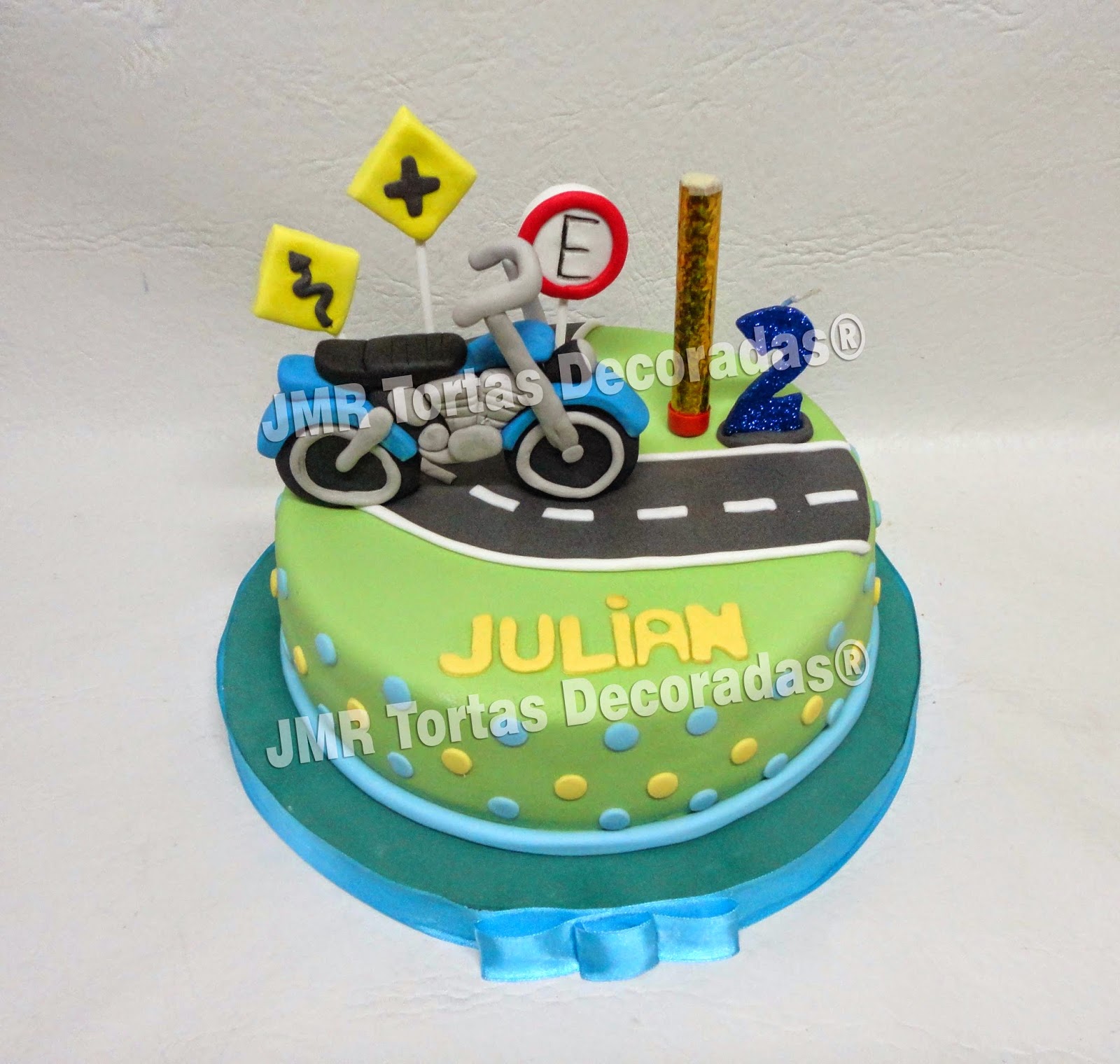 Torta Moto | JMR Tortas Decoradas