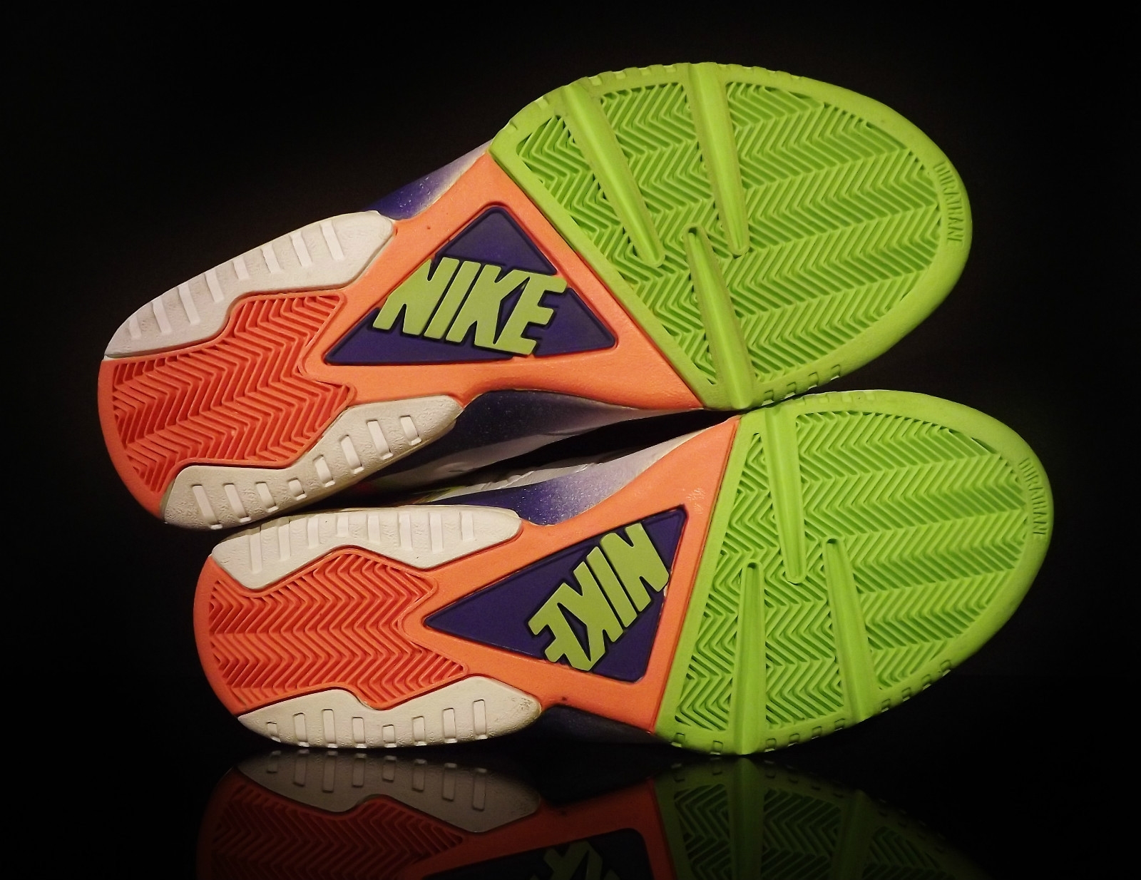 1991 NIKE AIR TECH CHALLENGE LOW WHT / DGRAPE-KIWI-BRIMAN