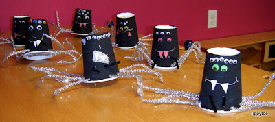 Tippytoe Crafts: Spider Cups