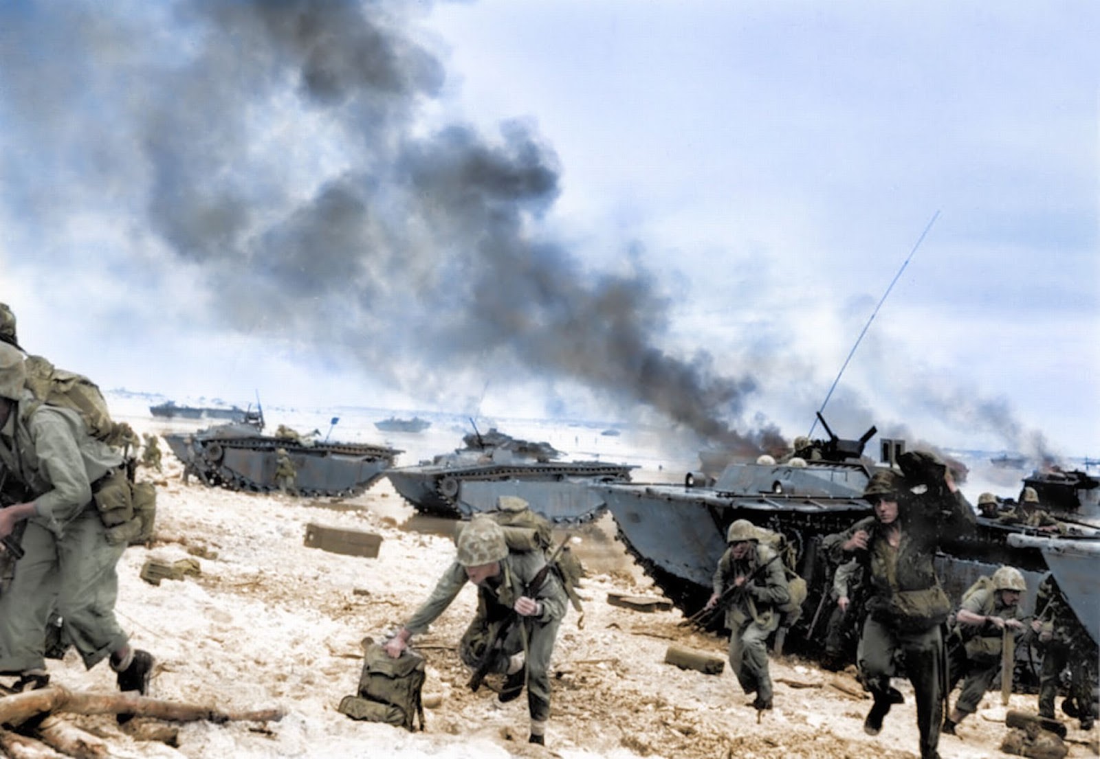 Breathtaking Colorized Photos Show the Horror of the War in the Pacific ...