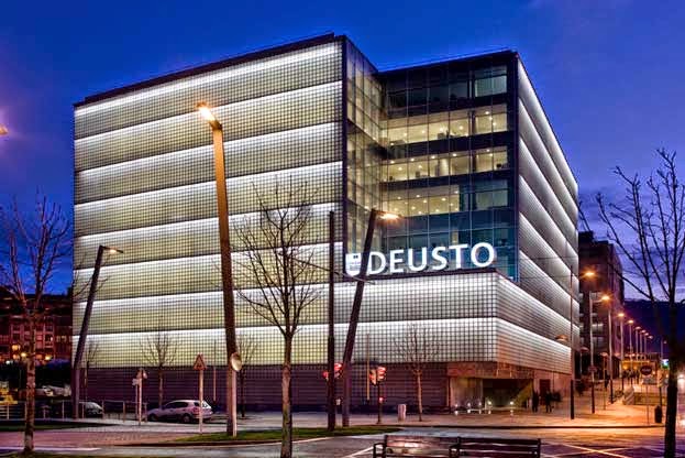 Biblioteca de la Universidad de Deusto en España. Rafael Moneo