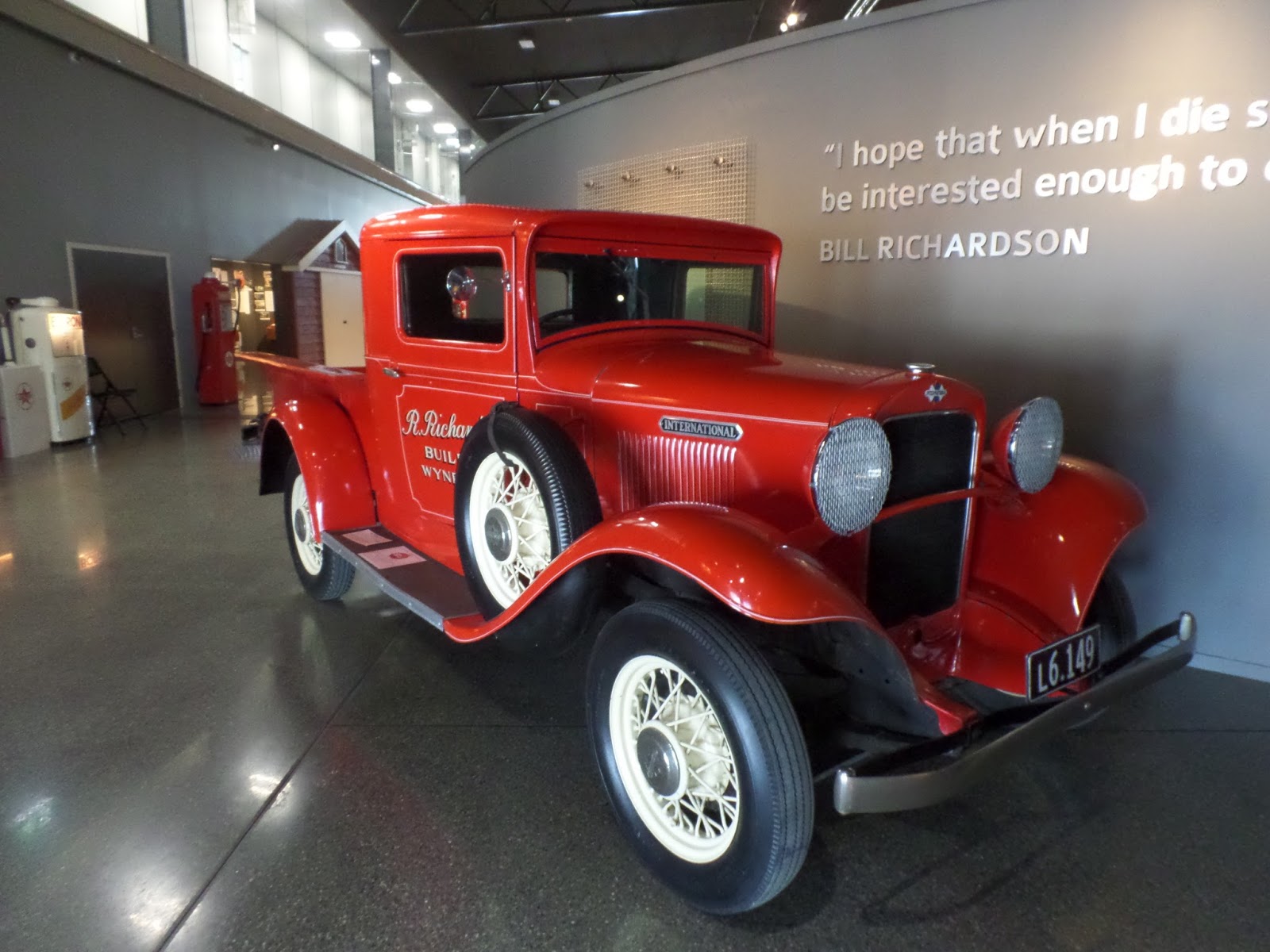 kiwibird: Bill Richardson's Transport World