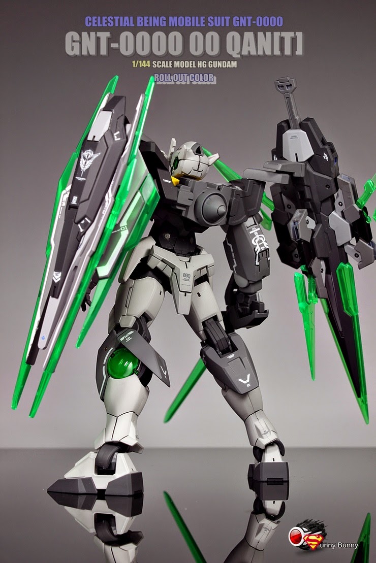HG 1/144 00 Quanta with Full Saber Roll Out Colors Custom Build