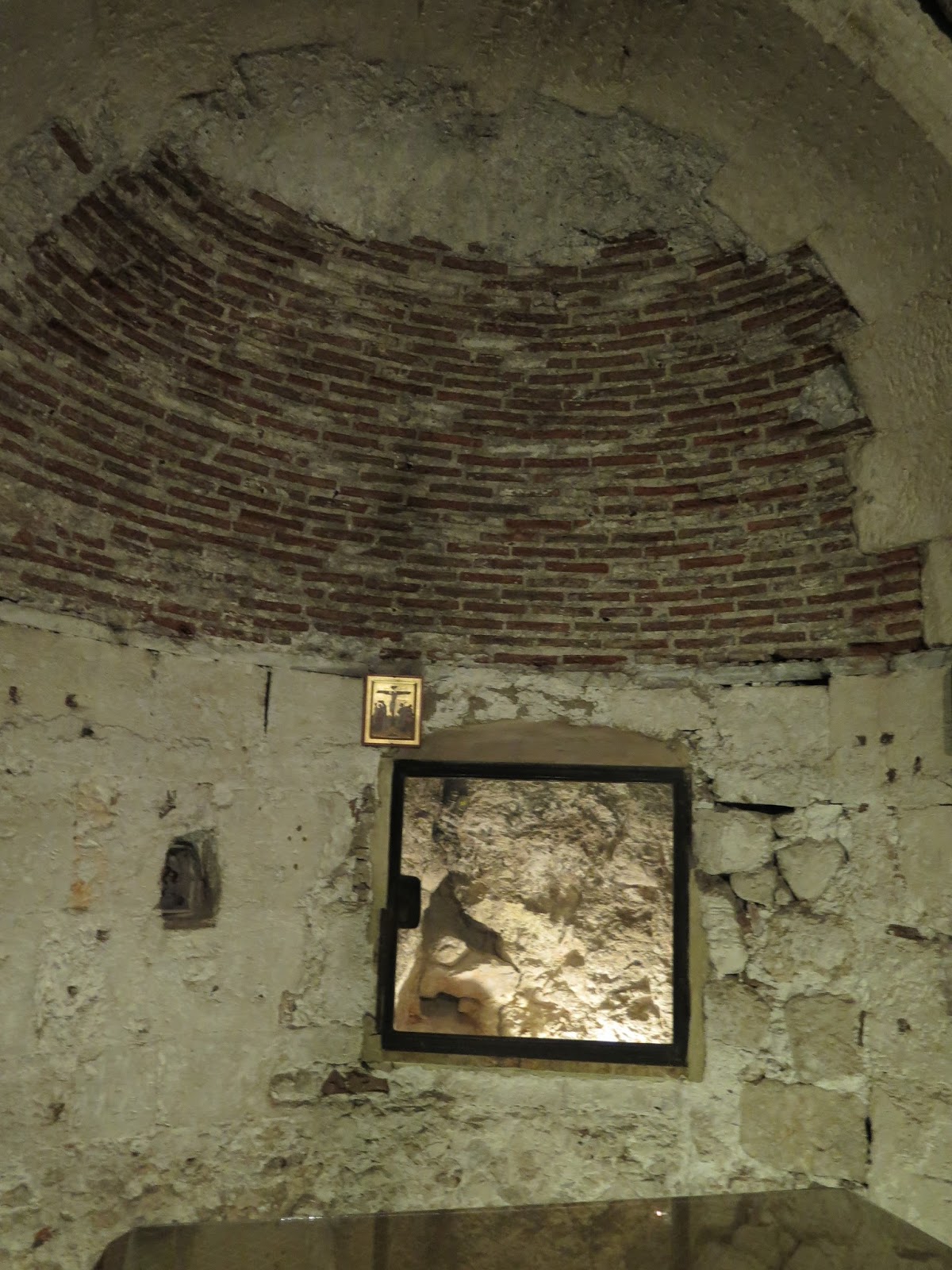 The Holyoaks in the Holy Land: Part IV: Church of the Holy Sepulcher