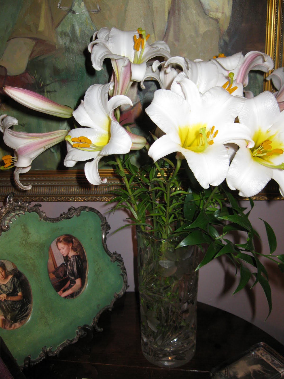 little augury: ...lily, lily,