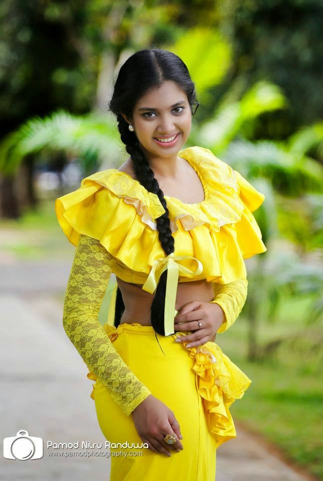 Senali Fonseka - Ceylon Stars