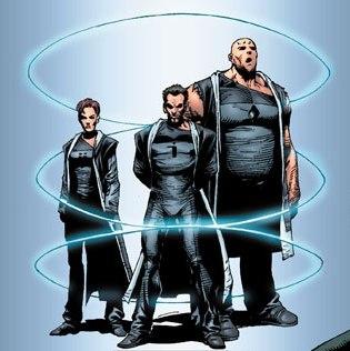 SNEAK PEEK : Michael Shannon Kneels Before 'Zod'