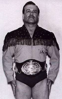 ESTO PASO: 1921: NACIÓ Gory Guerrero, luchador mexicano (f. 1990).