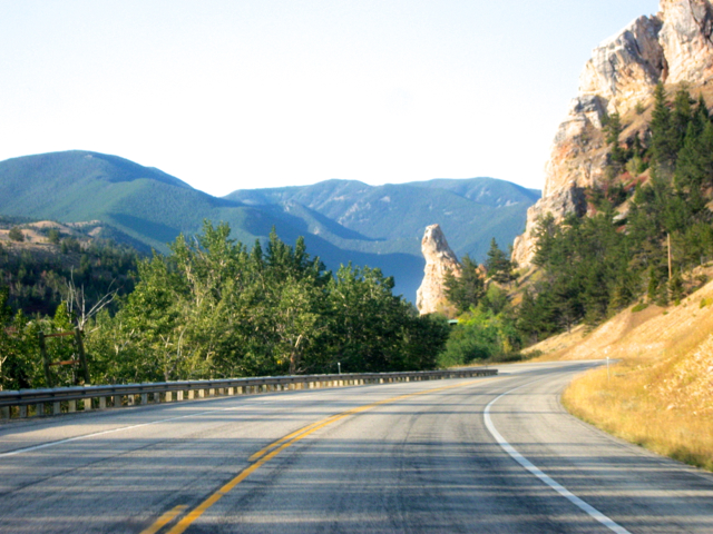 Bike, Hike, and Paddle: Driving Beartooth Pass (US Highway 212)