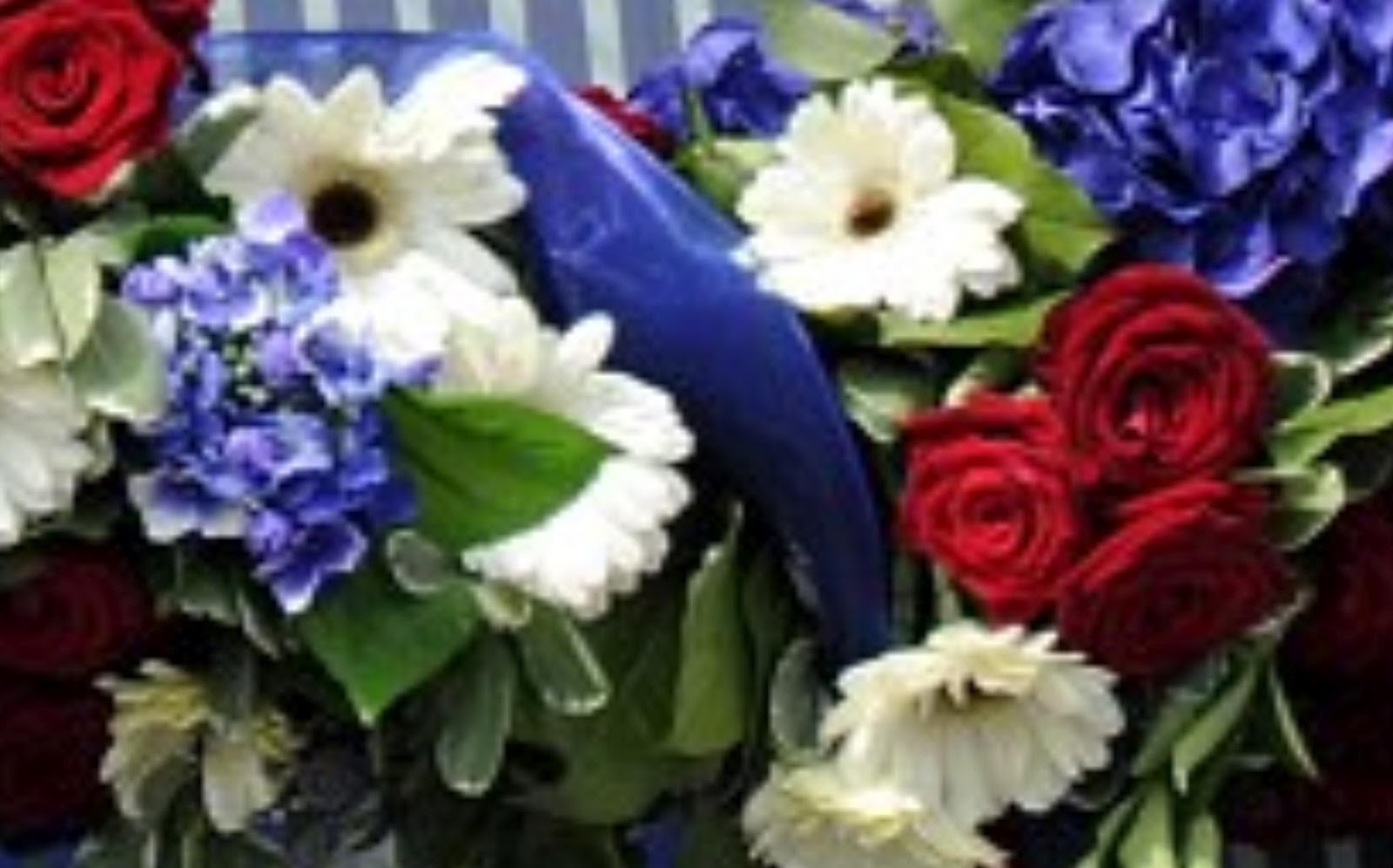 designinflowers: A Red White and Blue Wedding