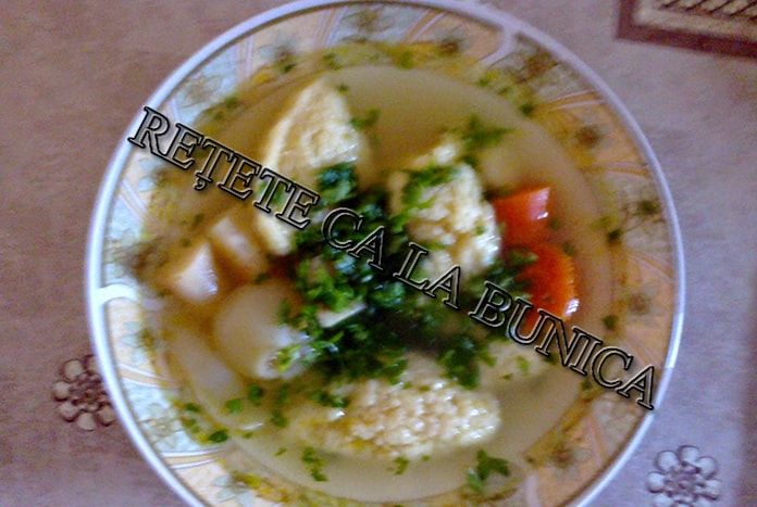 Supa de gaina cu galusti - Retete ca la bunica