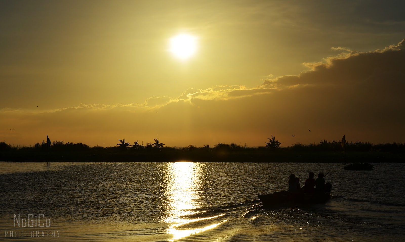 NoGiCo Photography: Angono Lakeside a.k.a. Wawa