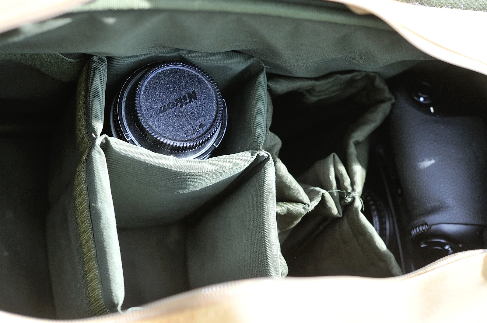 The Richard Flint Photography Blog: Review: Billingham 550