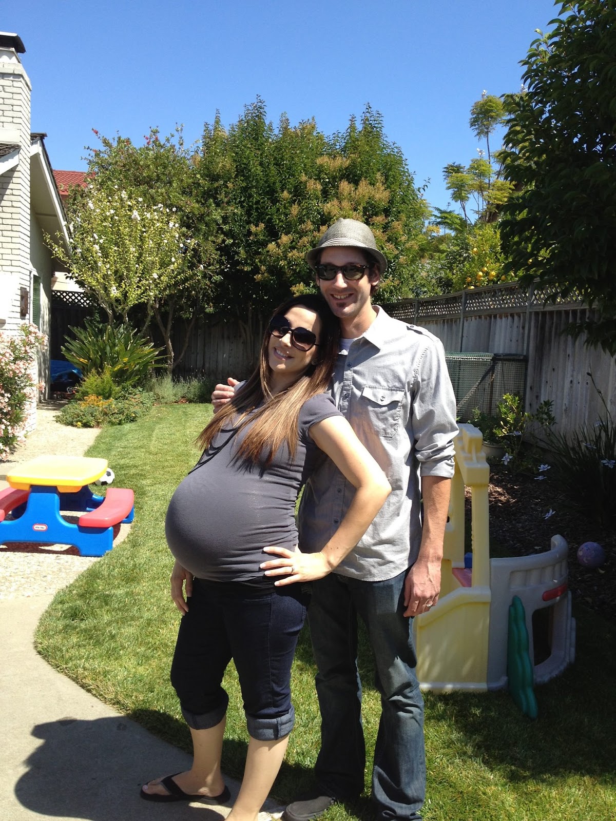 The Young Twin's: 35 weeks with Twins! This is my Last blog post before ...