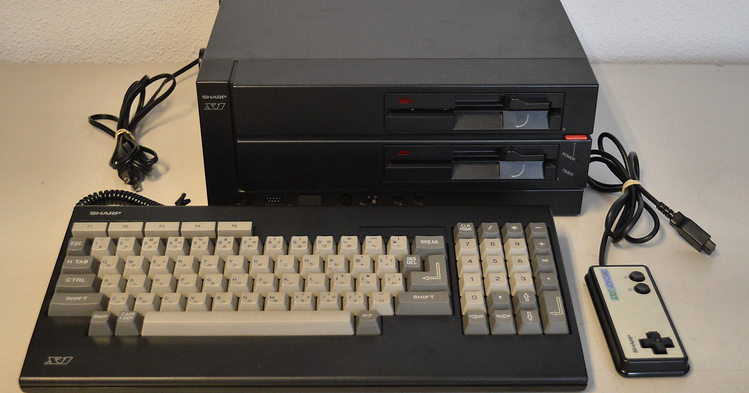 Retro Treasures: Sharp X1 (CZ-822C)