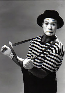 The Best of Paris: Mime Schools in Paris