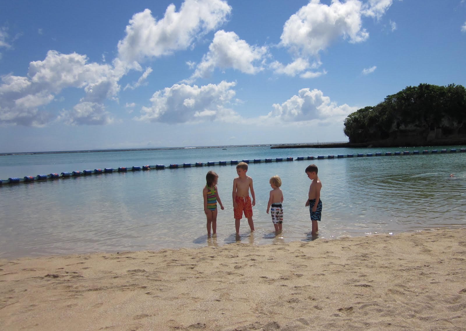 Enjoying Life With 4 Kids: Kadena Marina & Beach